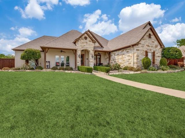 4041 Blackchamp Rd, Midlothian, TX 76065
