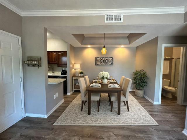 4041 Drake St, Unit 117, Houston, TX 77005 | MLS #92084 | Compass