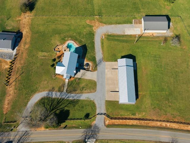4041 Liverworth Rd, Southside, TN 37171 | MLS #3135 | Compass