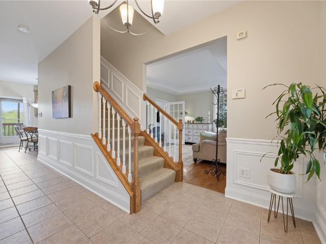 4041 Rustic Woods Dr