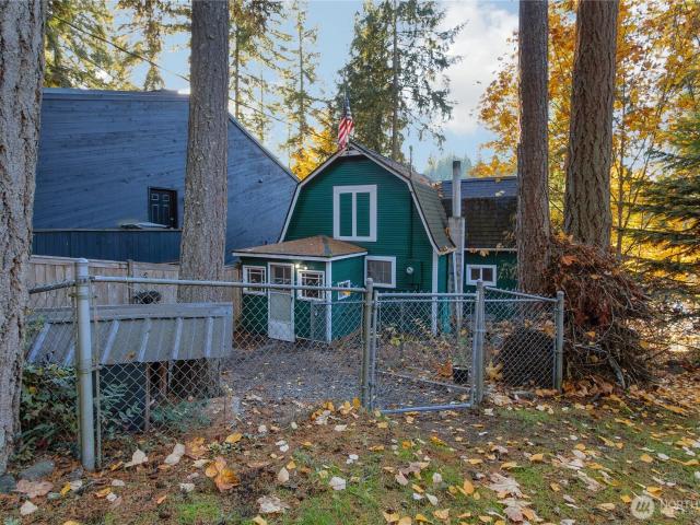 40424 Ski Park Rd E, Eatonville, WA 98328 | MLS #2454 | Compass