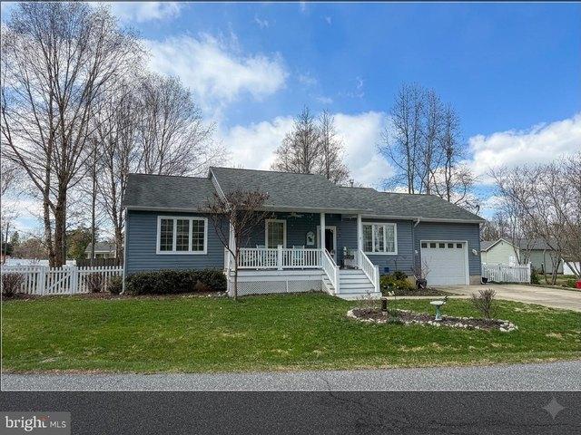 40426 Bay Dr, Mechanicsville, MD 20659