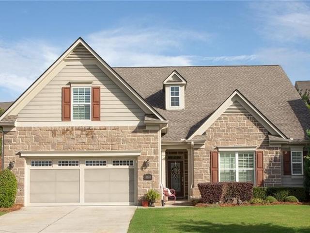 4042 Lavender Pt, Gainesville, GA 30504