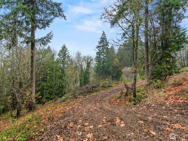 4043 Sunset Way, Longview, WA 98632 | Compass