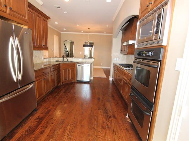 4043 Throckmorton St, Dallas, TX 75219 | MLS #21225 | Compass