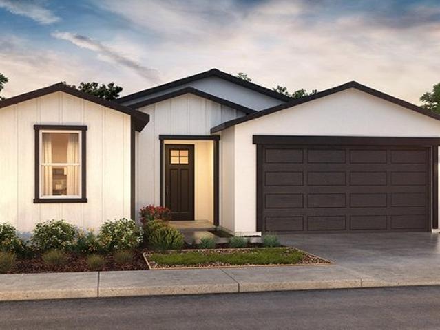 4043 W Babcock Ave, Visalia, CA 93291