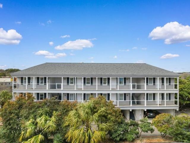 404 22nd Ave N, Myrtle Beach, SC 29577