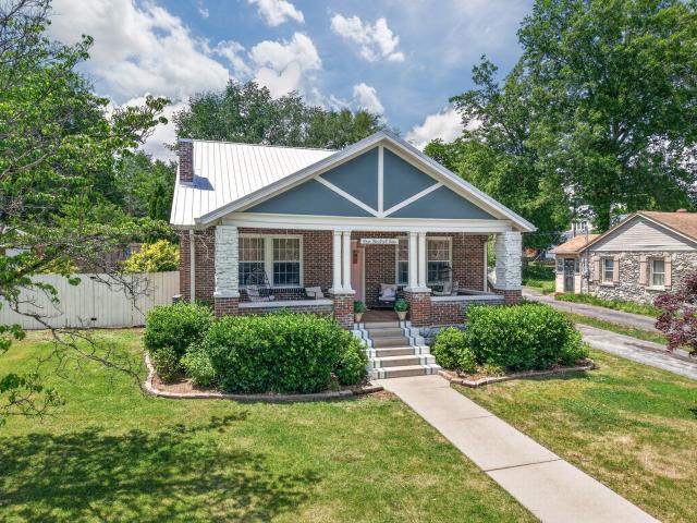 404 4th Ave, Fayetteville, TN 37334 | MLS #3183 | Compass