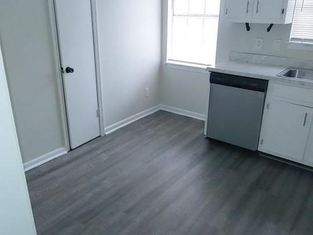 404 8th Avenue NE 2 Bedroom Apartment for Rent at 404 8th Ave Ne, Tuscaloosa, AL 35404