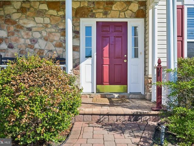 404 Country Edge Circle