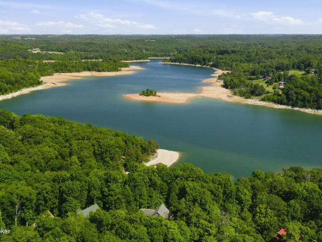 404 Cedar Point Rd