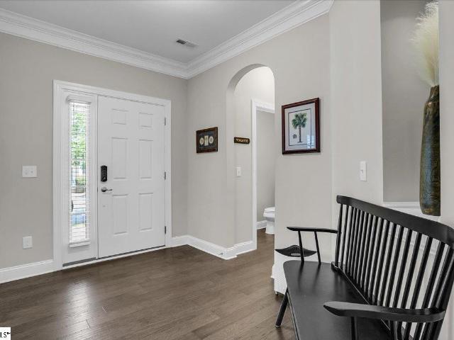 404 Algonquin Trail
