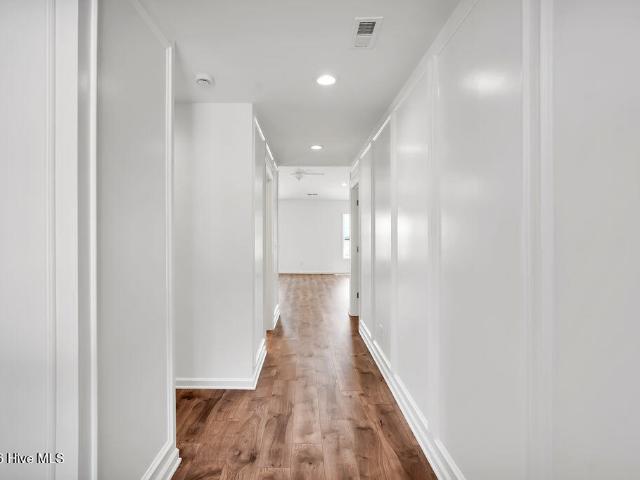 404 Alice Lane