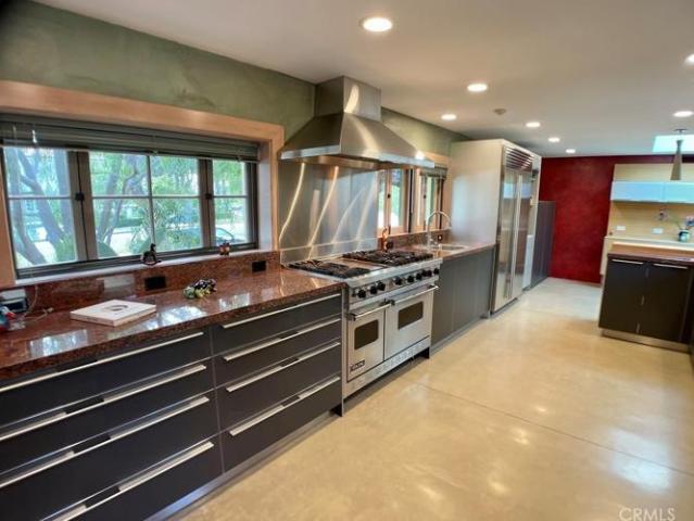 404 Georgina Ave, Santa Monica, CA 90402