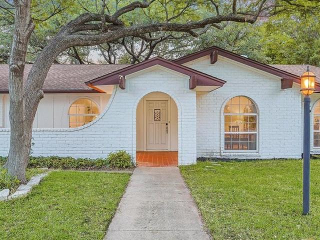 404 Green River Trl, Fort Worth, TX 76103