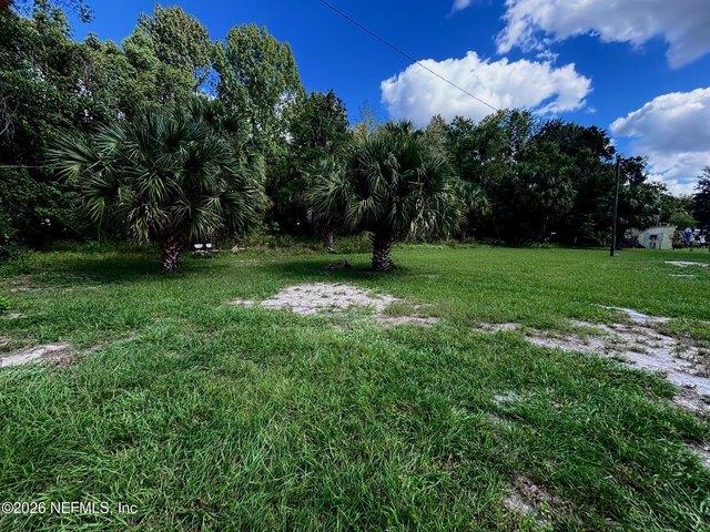 404 Grove St, Melrose, FL 32666