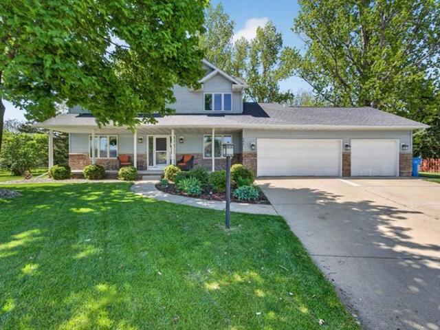 404 Doral Ct, Waunakee, WI 53597