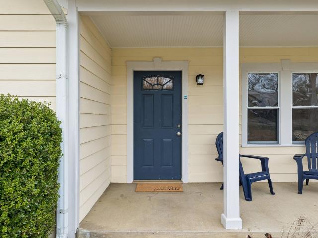 404 DuPont Ave
