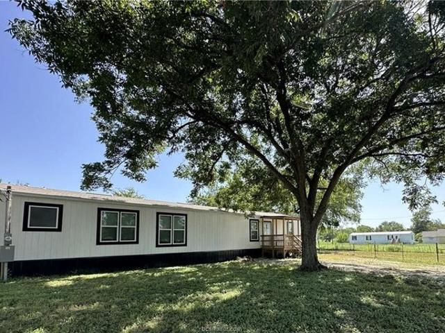 404 E Collins St, Bremond, TX 76629