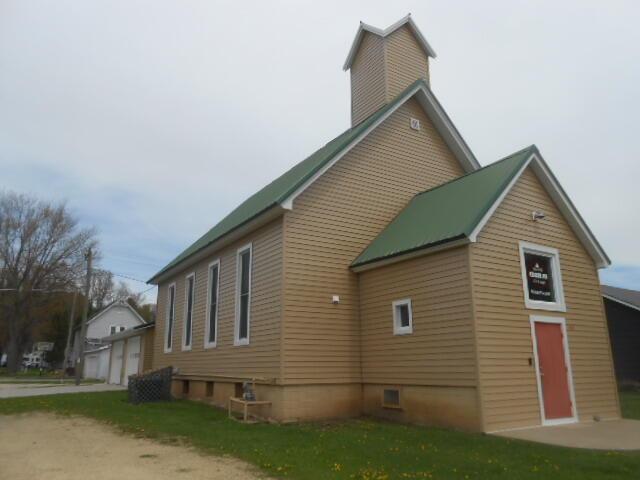 404 E Main St