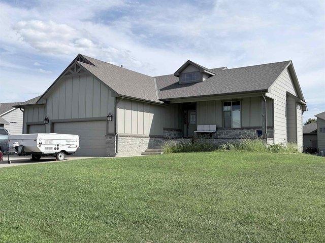 404 E Samantha Ct, Mulvane, KS 67110