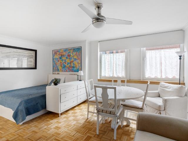 404 East 76th Street, New York, NY