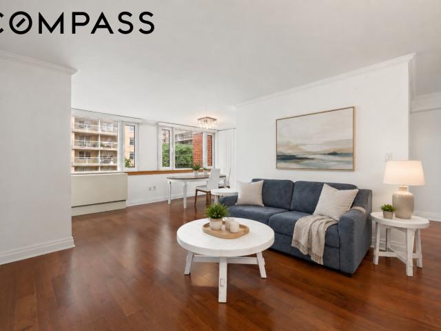 404 East 76th Street, New York, NY