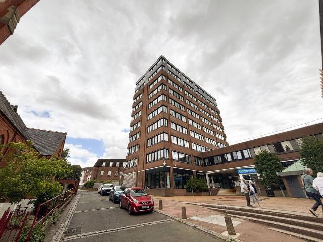 404 Knights House The Parade, Sutton Coldfield B72, 2 bed flat to rent, £1,200 pcm | PrimeLocation