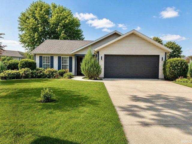 404 Hertiage Dr, Delphi, IN 46923