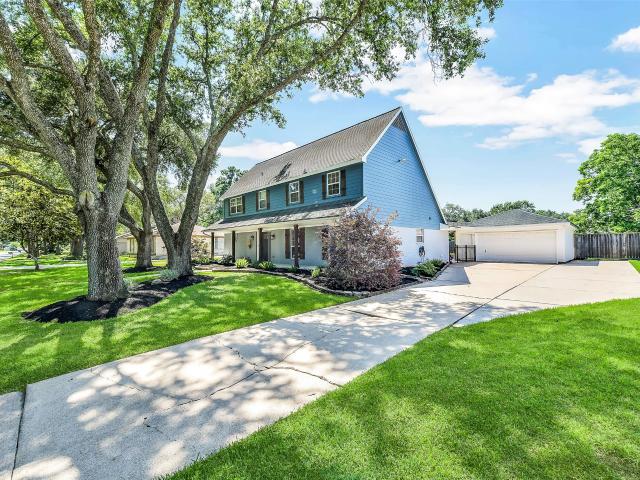 404 Independence Drive