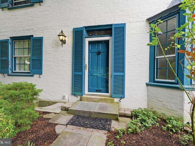 404 Old Farm Road