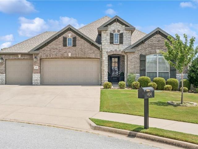 404 Orchard Cir, Cave Springs, AR 72718