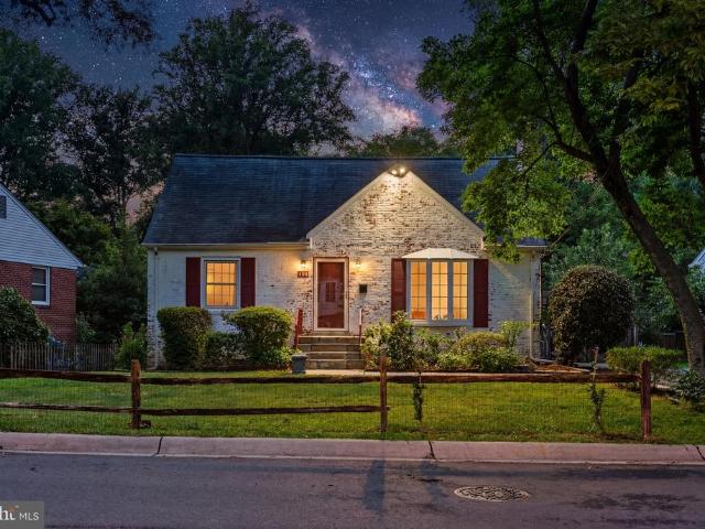404 Lexington Drive
