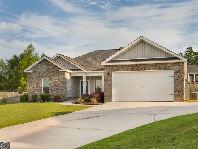 404 Ledford Way