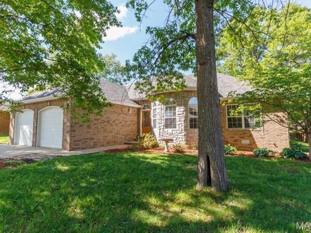 404 Magnolia Ct, Lebanon, MO 65536