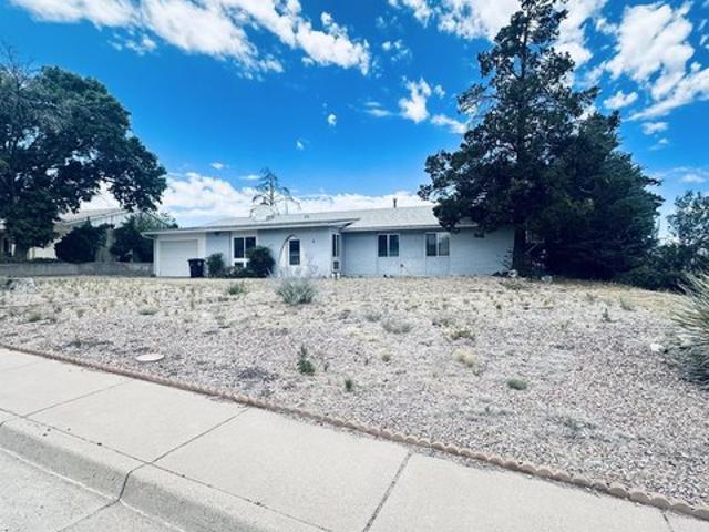 404 Malachite Ave, Tyrone, NM 88065