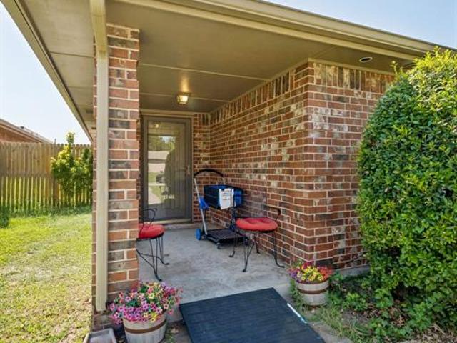 404 N Willowood Drive # 404 & 406