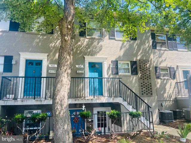 404 N Armistead St, Alexandria, VA 22312 | MLS #VAAX2054 | Compass
