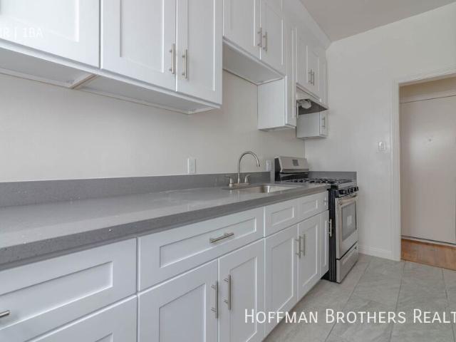 404 N. Coronado St. Los Angeles, CA 90026