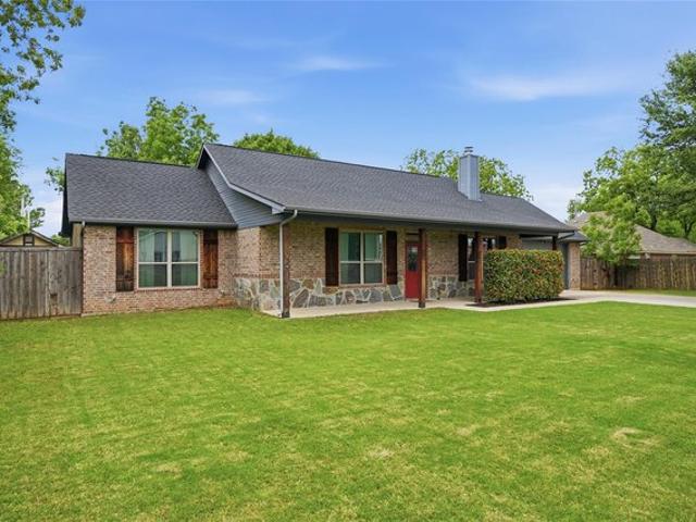 404 N Florence St, Tioga, TX 76271