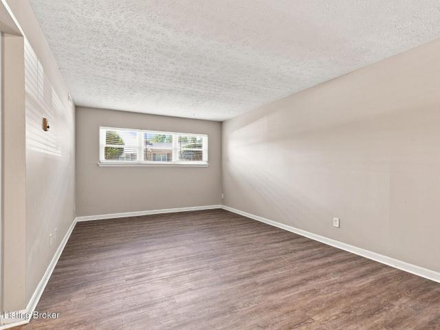 404 N. Hite Ave B4