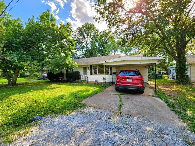 404 N Smith St, Carbondale, IL 62901