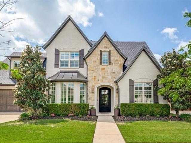 404 Nora Ln, Argyle, TX 76226
