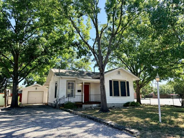 404 Normandy St