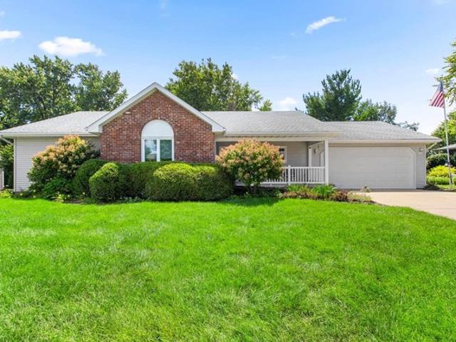 404 North St, Washington, IL 61571