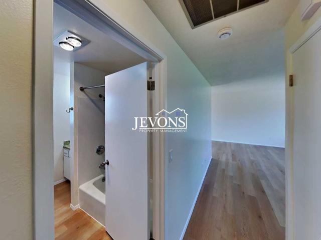 404 S 81st Ave Yakima, WA 98908 2 Bedroom Apartment for Rent at 404 S 81st Ave, Yakima, WA 98908