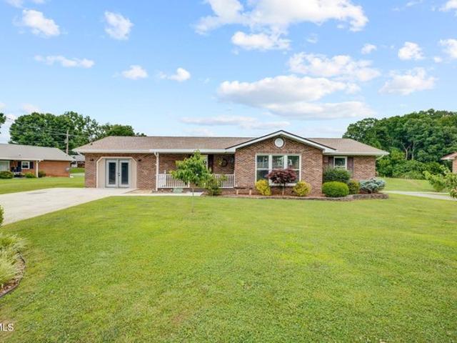 404 S Valley View Cir, Kingsport, TN 37664