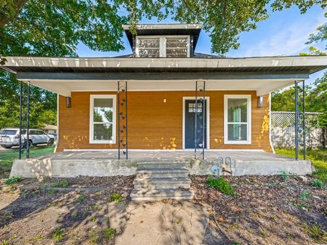 404 S Pearl St, Trenton, TX 75490