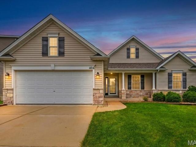 404 Shady River Dr, O'Fallon, MO 63366