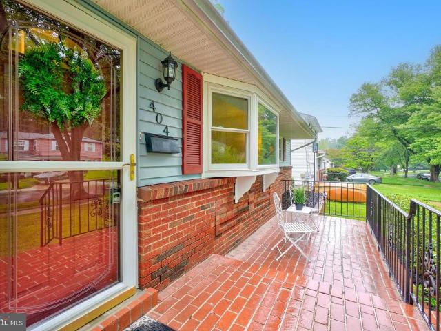 404 Silver Rock Road